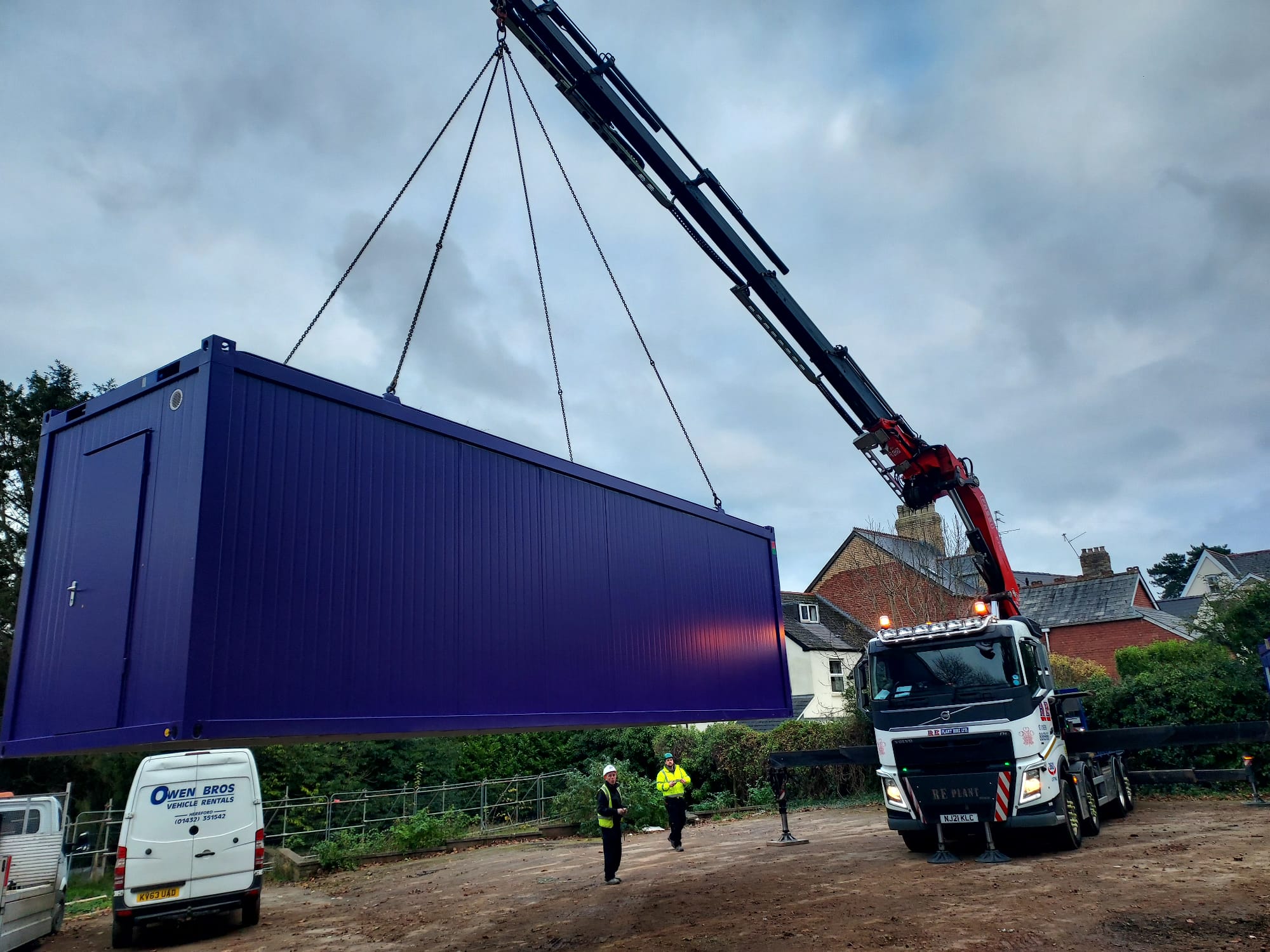 Modular Site Compound Install - RE Plant Hire